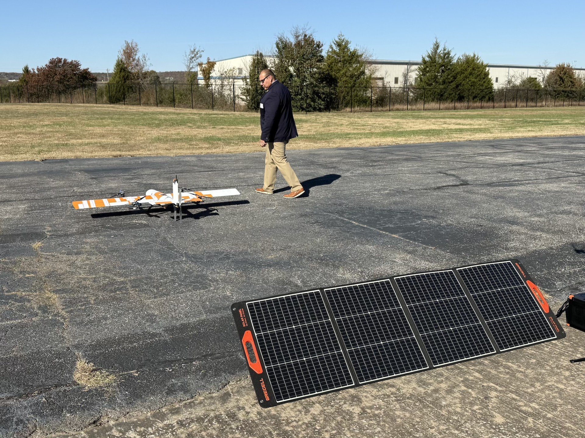Osage LLC hosts tour on plans for UAV Skyway Range - GPS World